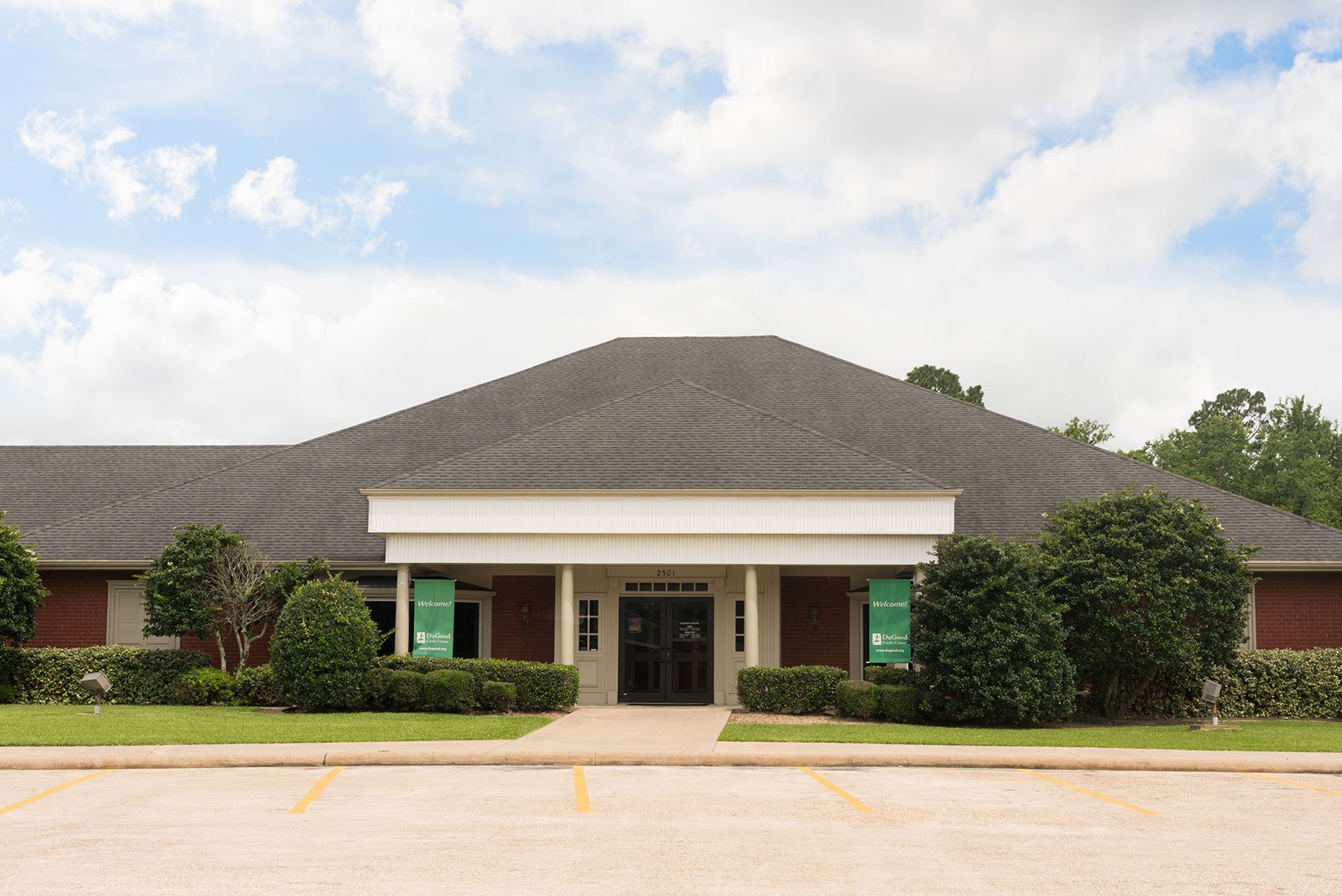 DuGood Locations And Holiday Closings